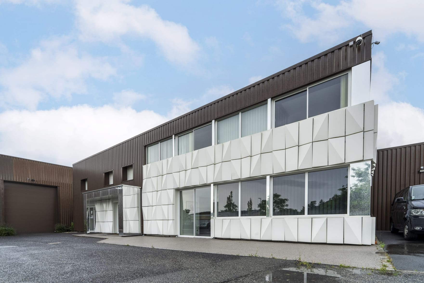 Riot House Production headquarters - Ultra Watt Pro®