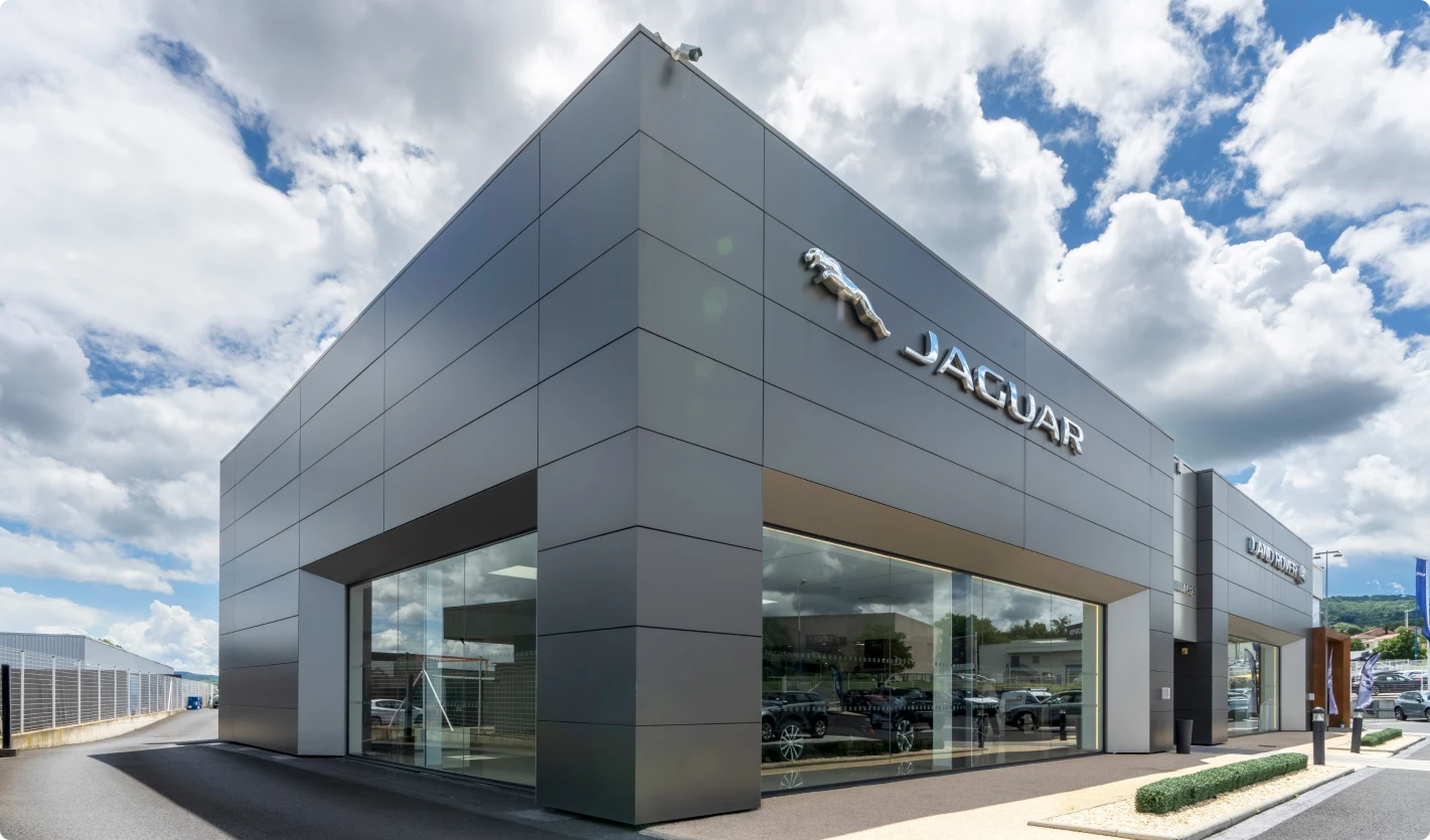 Jaguar & Land Rover dealership - Ultra Watt Pro®